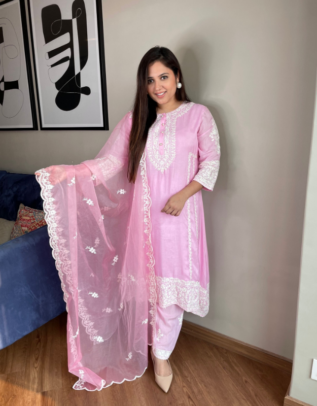 Indian traditional dresses for women in India at Pink Wardrobe Vadodara