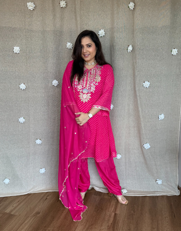 Shop Ethnic Wear & Indo-Western Dresses Online | Pink Wardrobe